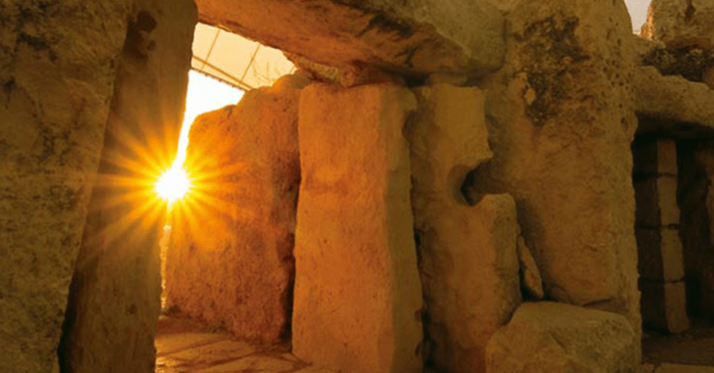 Winter Solstice viewing at Ħaġar Qim & Mnajdra Temples - Oh My Malta